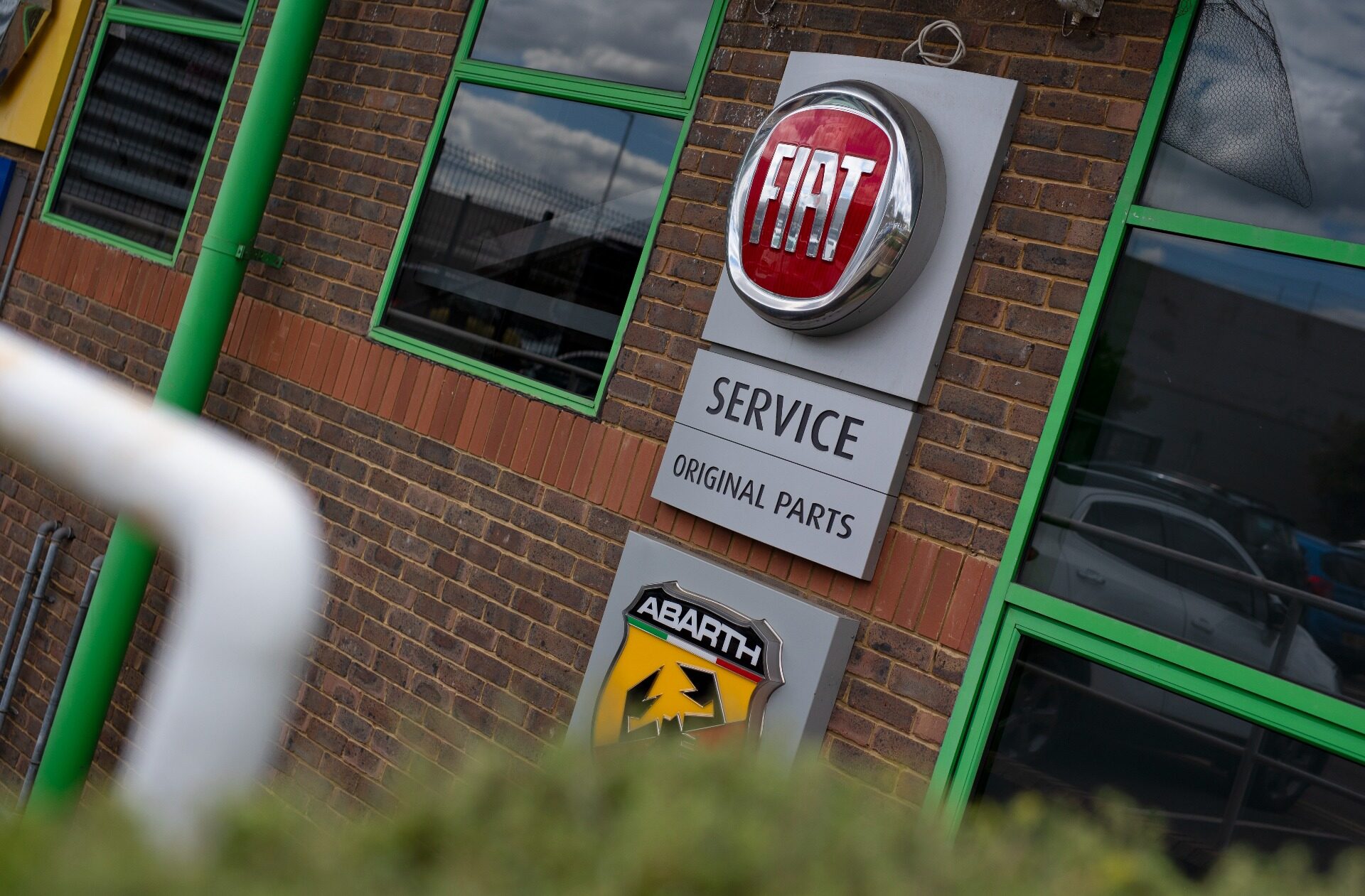 Fiat main dealer parts store
