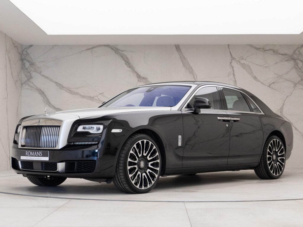 Used Rolls-Royce Ghost V12 SWB for sale | BLACK