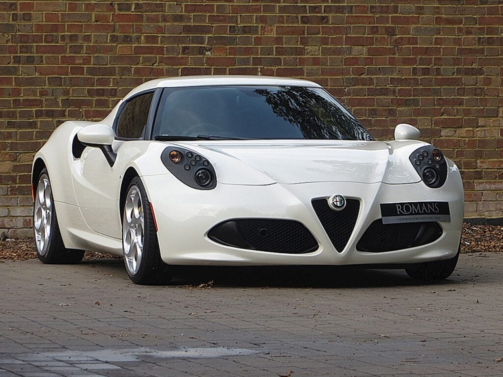 Used Alfa Romeo 4C for sale | Madreperla White