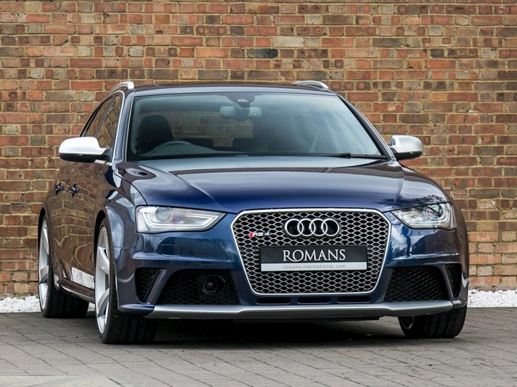 Used Audi RS4 Avant for sale | Palace Blue