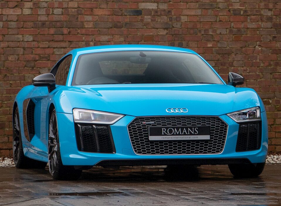 Used Audi R8 V10 Plus for sale | Riviera Blue