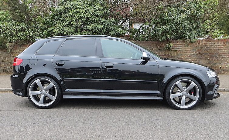 Used Audi RS3 Sportback for sale | Phantom Black Pearl Effect