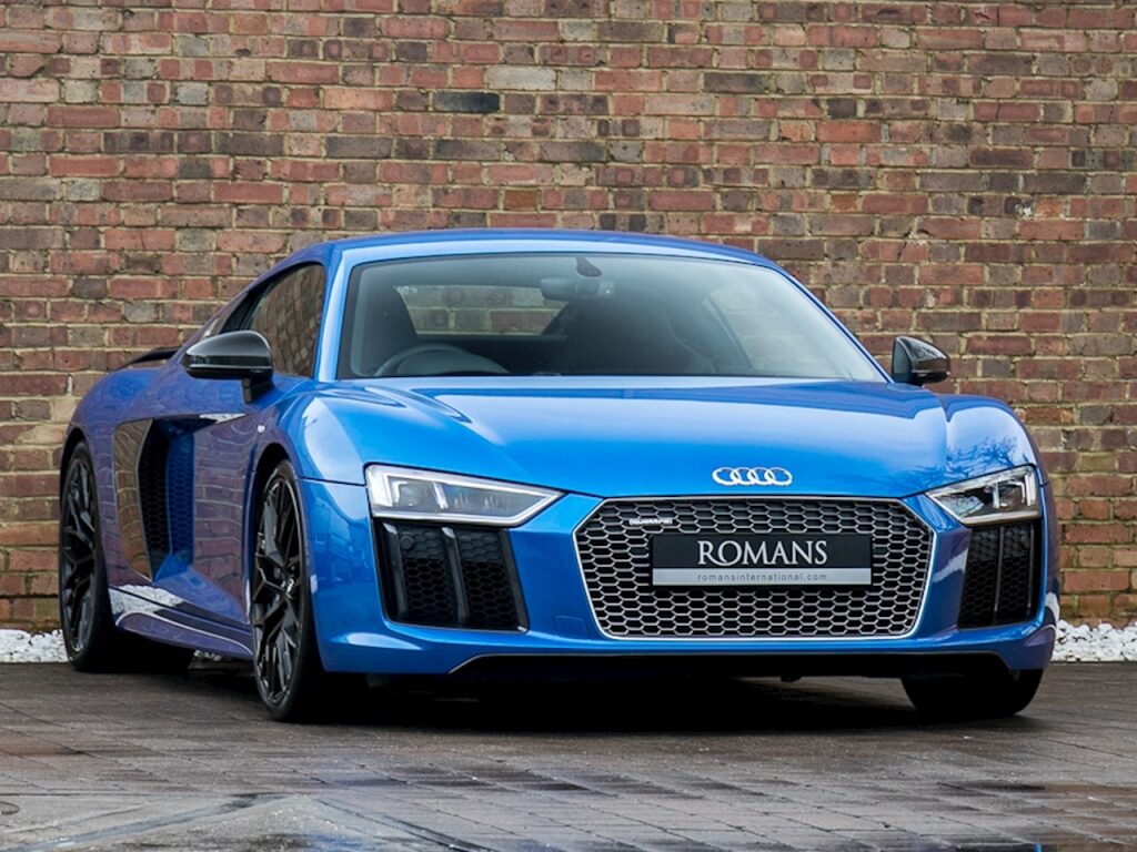 Used Audi R8 V10 Plus for sale | Ara Blue