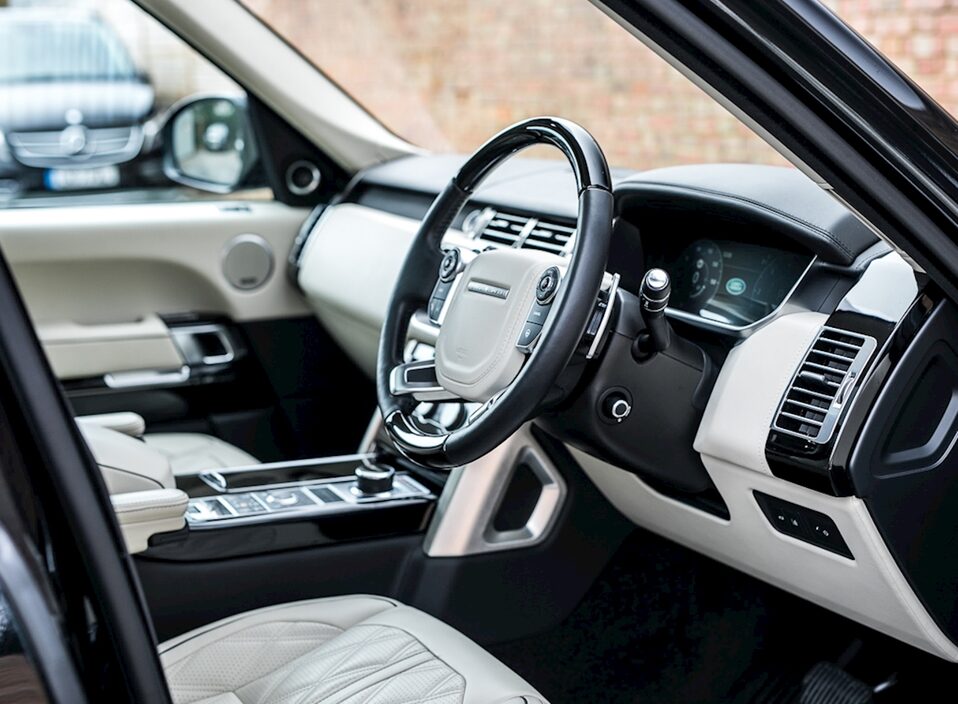 Used Land Rover Range Rover 4.4 SDV8 Autobiography Overfinch for sale ...