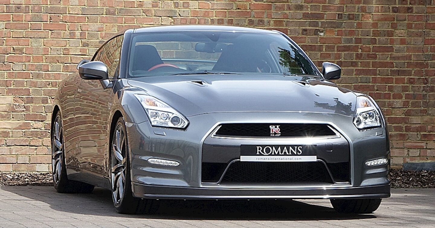 Used Nissan GT-R 550 Recaro Edition for sale | Gun Metallic