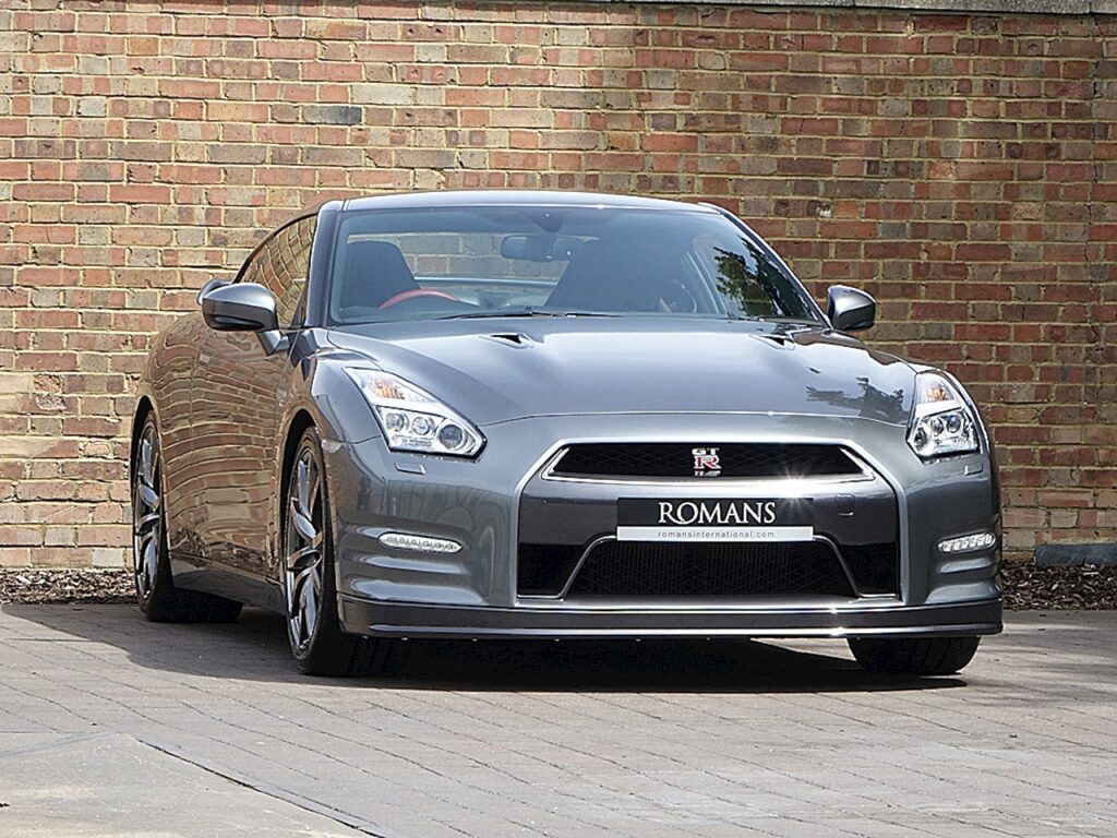 Used Nissan GT-R 550 Recaro Edition for sale | Gun Metallic