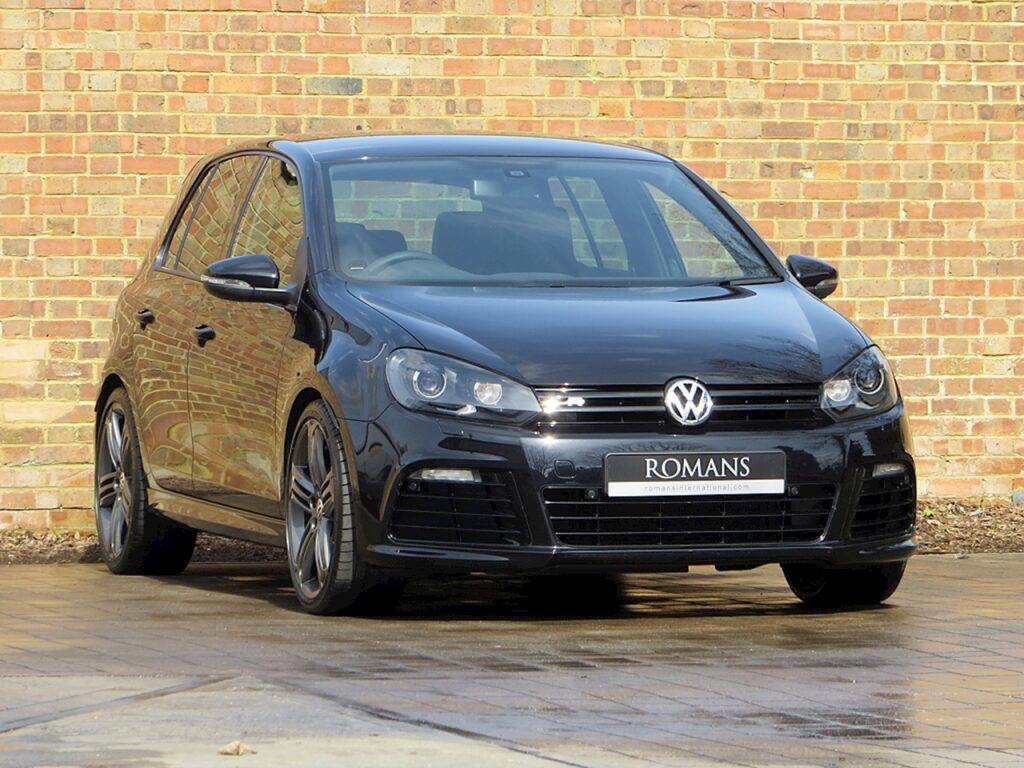 Used Volkswagen Golf R for sale | Deep Black Pearlescent