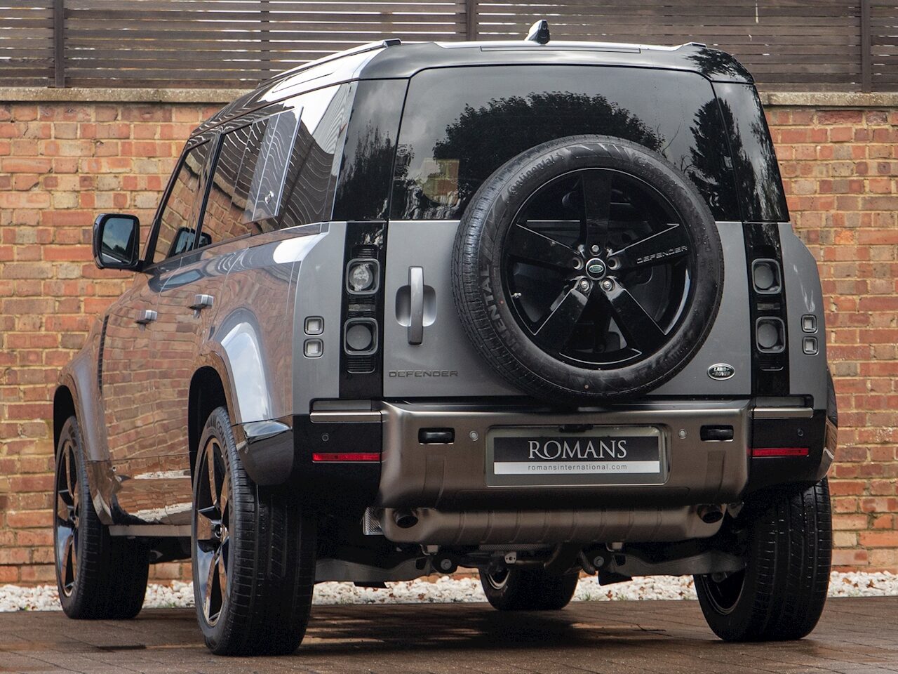 Used Land Rover Defender 110 X P400 for sale | Eiger Grey