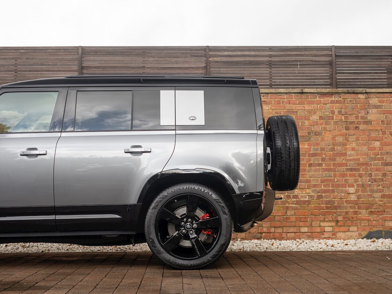 Used Land Rover Defender 110 X P400 for sale | Eiger Grey