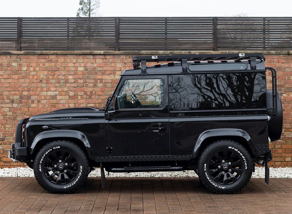 Used Land Rover Defender 90 Urban Truck for sale | Santorini Black