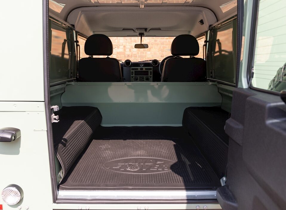 Used Land Rover Defender 90 Heritage Hard Top for sale | Grasmere Green