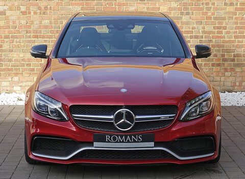 Mercedes Amg C63 Red