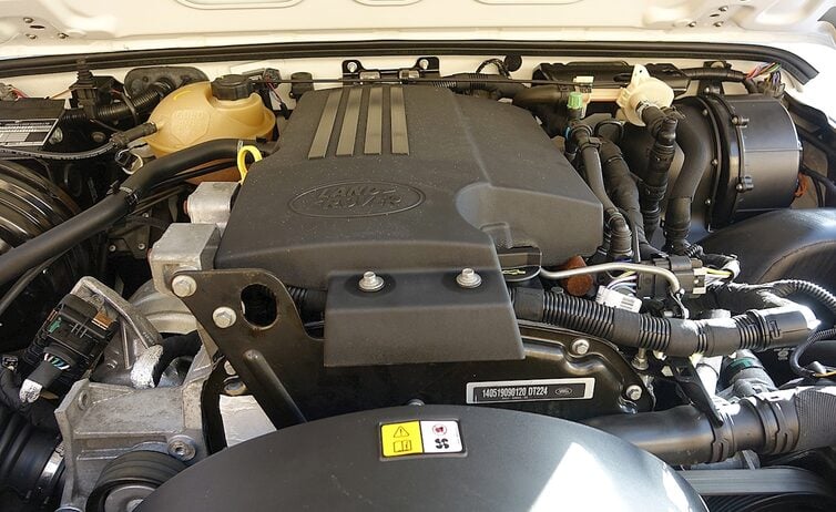 Used Land Rover Defender 90 Bowler Edition for sale | Fuji White