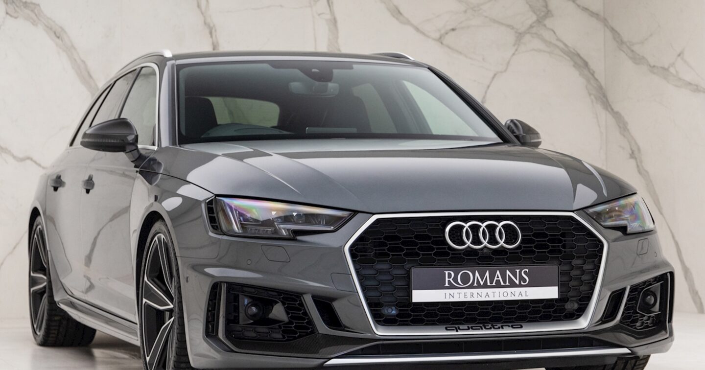 Used Audi RS4 Avant Carbon Edition for sale | Daytona Grey