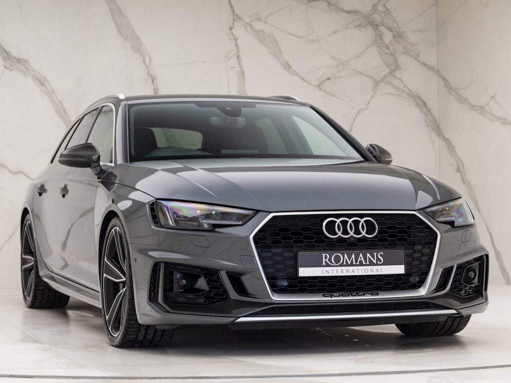 Used Audi RS4 Avant Carbon Edition for sale | Daytona Grey