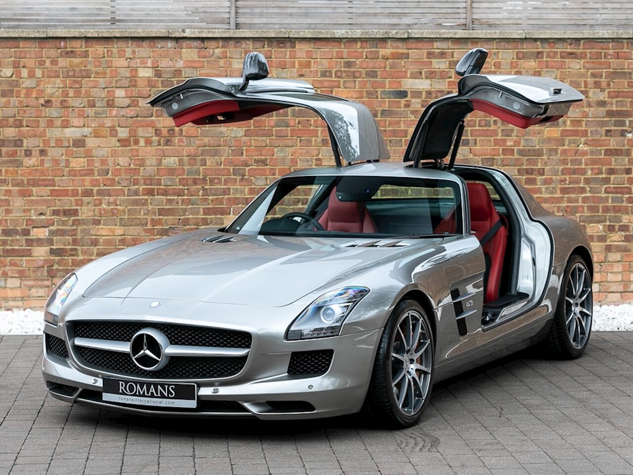 Used Mercedes-Benz SLS AMG for sale | AMG Alubeam Silver