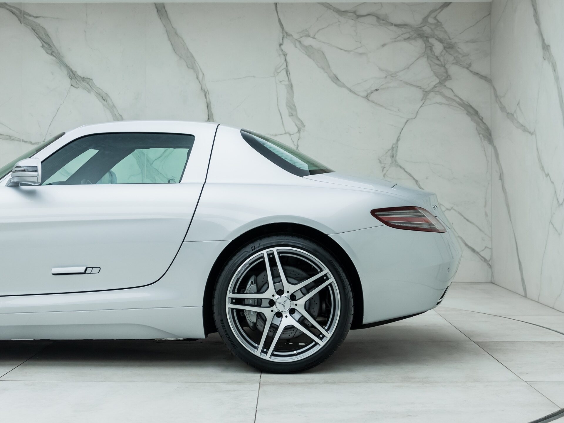 Used Mercedes-Benz SLS AMG for sale | Iridium Silver