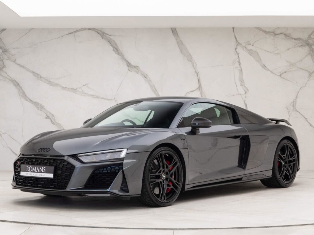 Used Audi R8 V10 Performance Carbon Black for sale | Daytona Grey