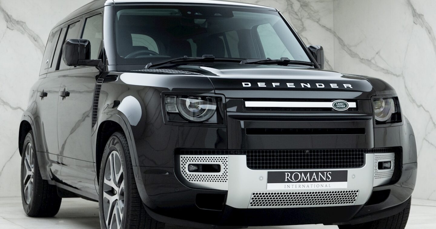 Used Land Rover Defender 110 XS Edition P400 for sale | Santorini Black