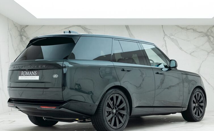 Used Land Rover Range Rover D350 SE for sale | Belgravia Green
