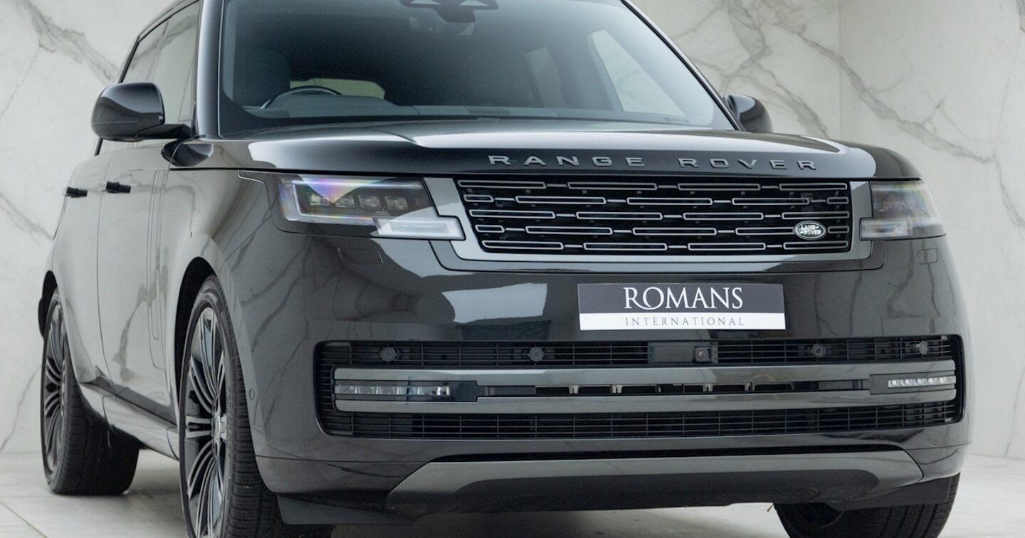Used Land Rover Range Rover D350 SE for sale | Santorini Black