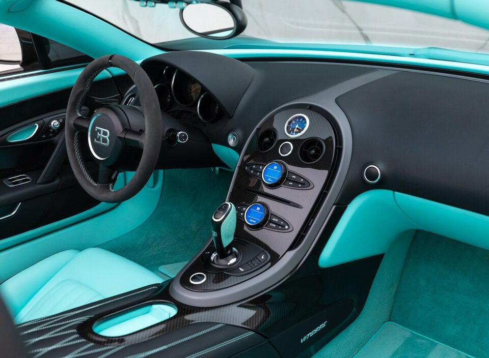 Used Bugatti Veyron Grand Sport Vitesse for sale | Exposed Carbon Fibre ...
