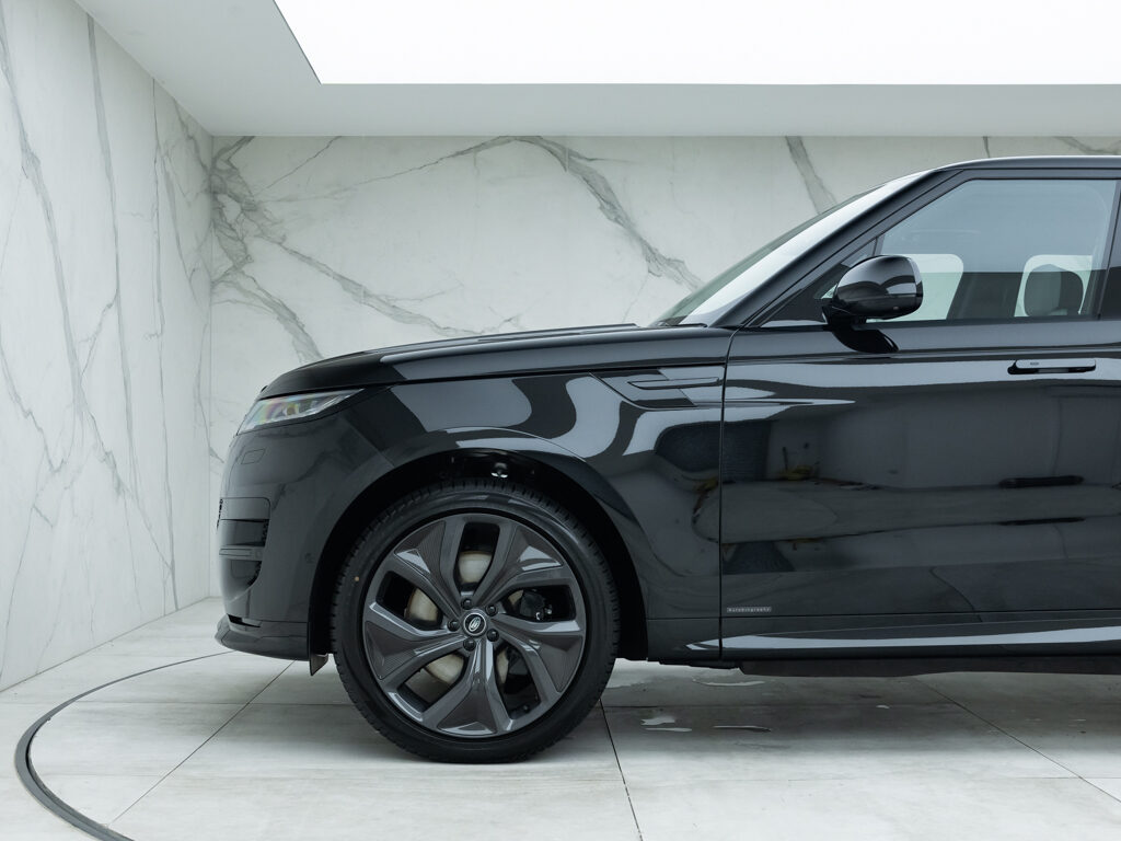 Used Land Rover Range Rover Sport P550e Autobiography for sale ...