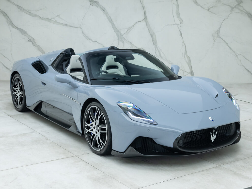 Used Maserati MC20 Cielo for sale | Grigio Incognito