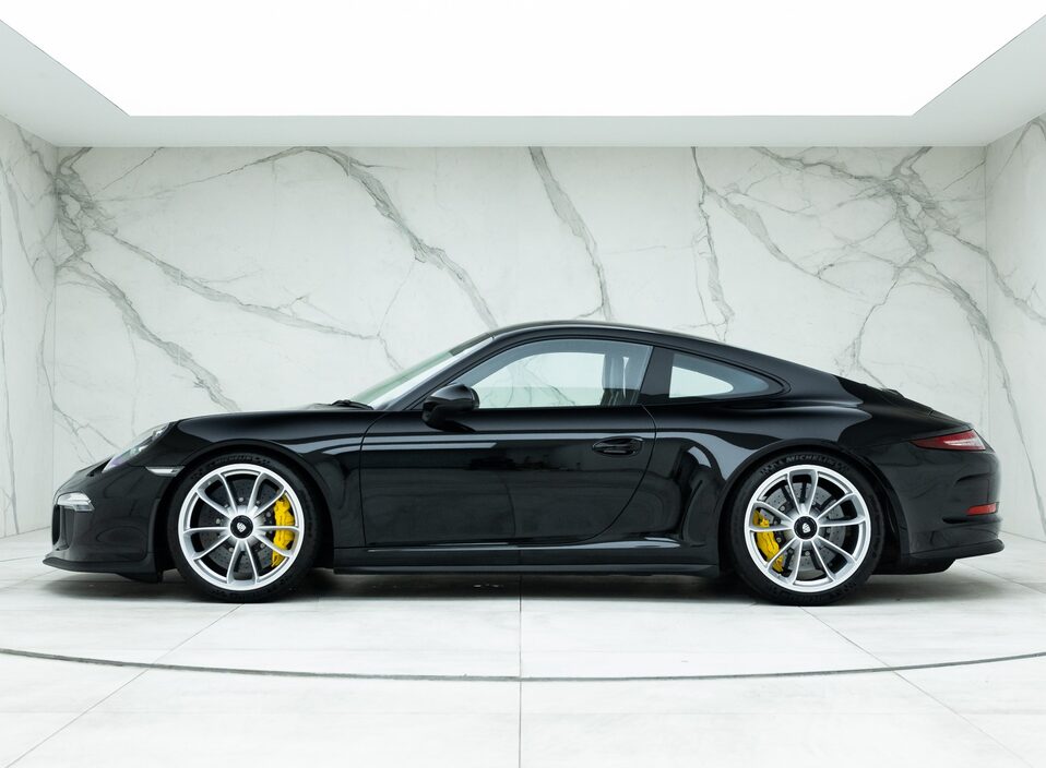Used Porsche 911 R for sale | Black
