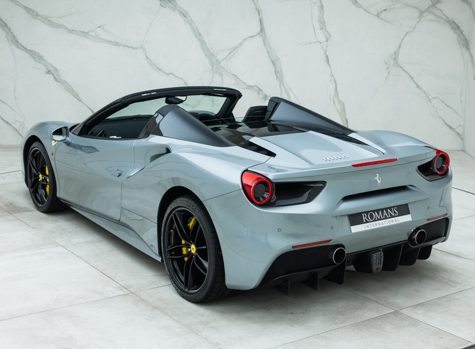 Used Ferrari 488 Spider for sale | Grigio Titanio Metallic