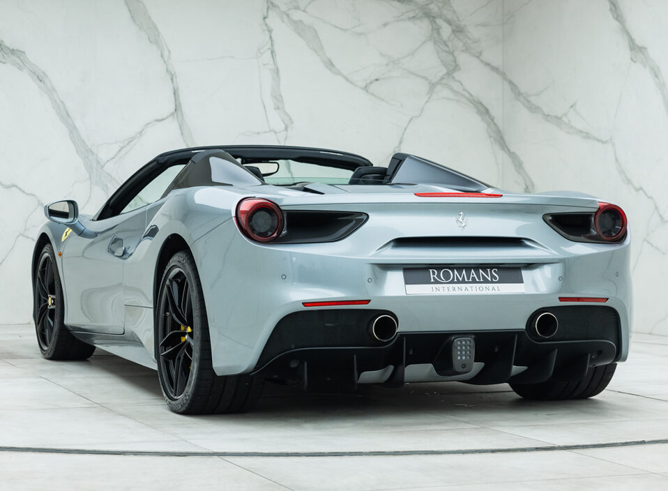 Used Ferrari 488 Spider for sale | Grigio Titanio Metallic