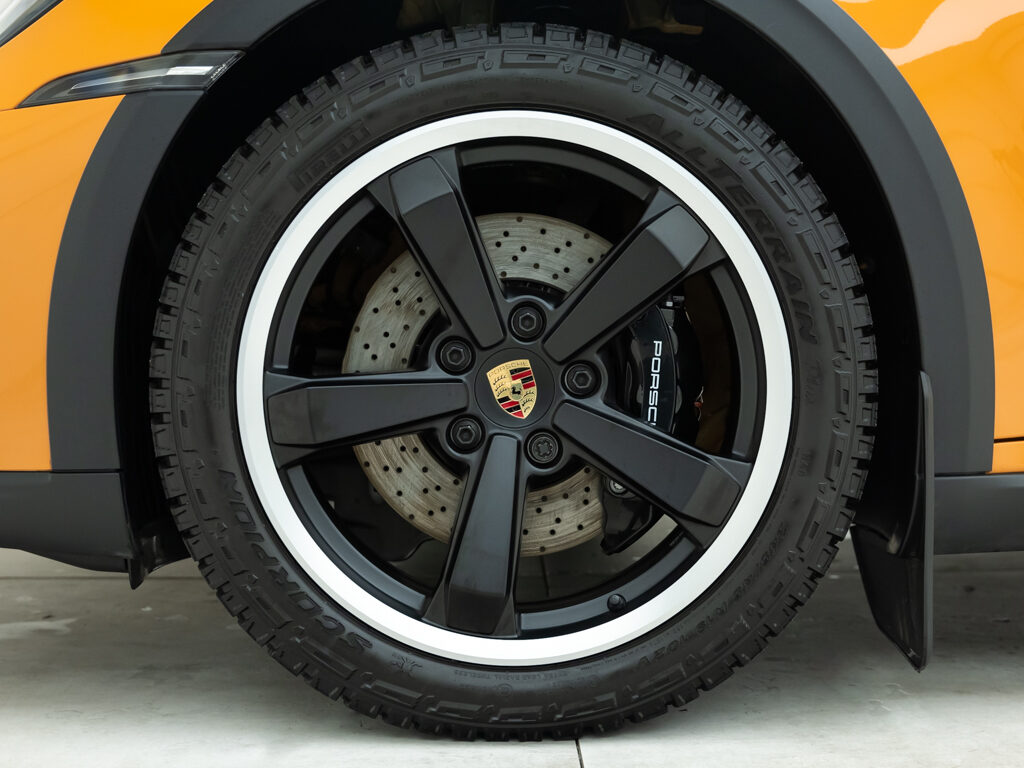 Used Porsche 911 Dakar for sale | PTS Bahama Yellow