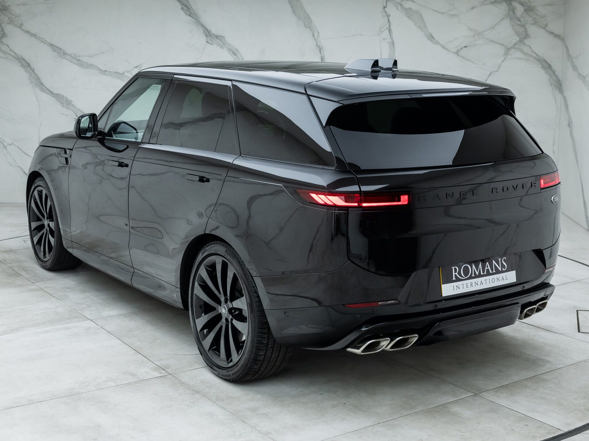 Used Land Rover Range Rover Sport P530 First Edition for sale ...