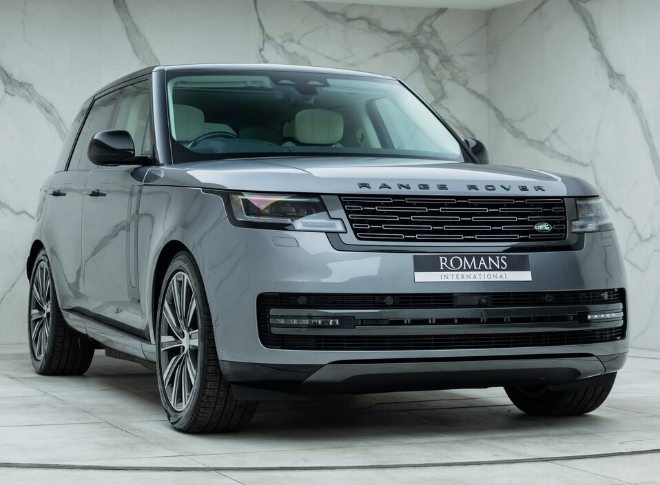 Used Land Rover Range Rover P550e Autobiography for sale | Eiger Grey