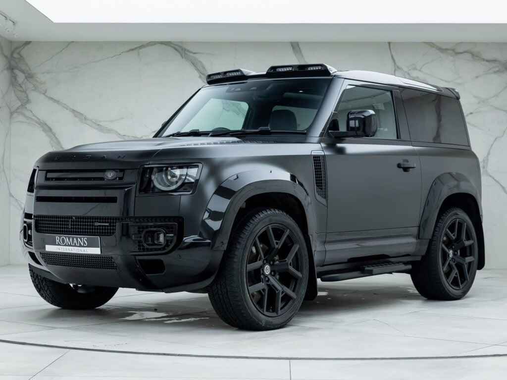 Used Land Rover Defender 90 D250 X-Dynamic SE URBAN for sale ...