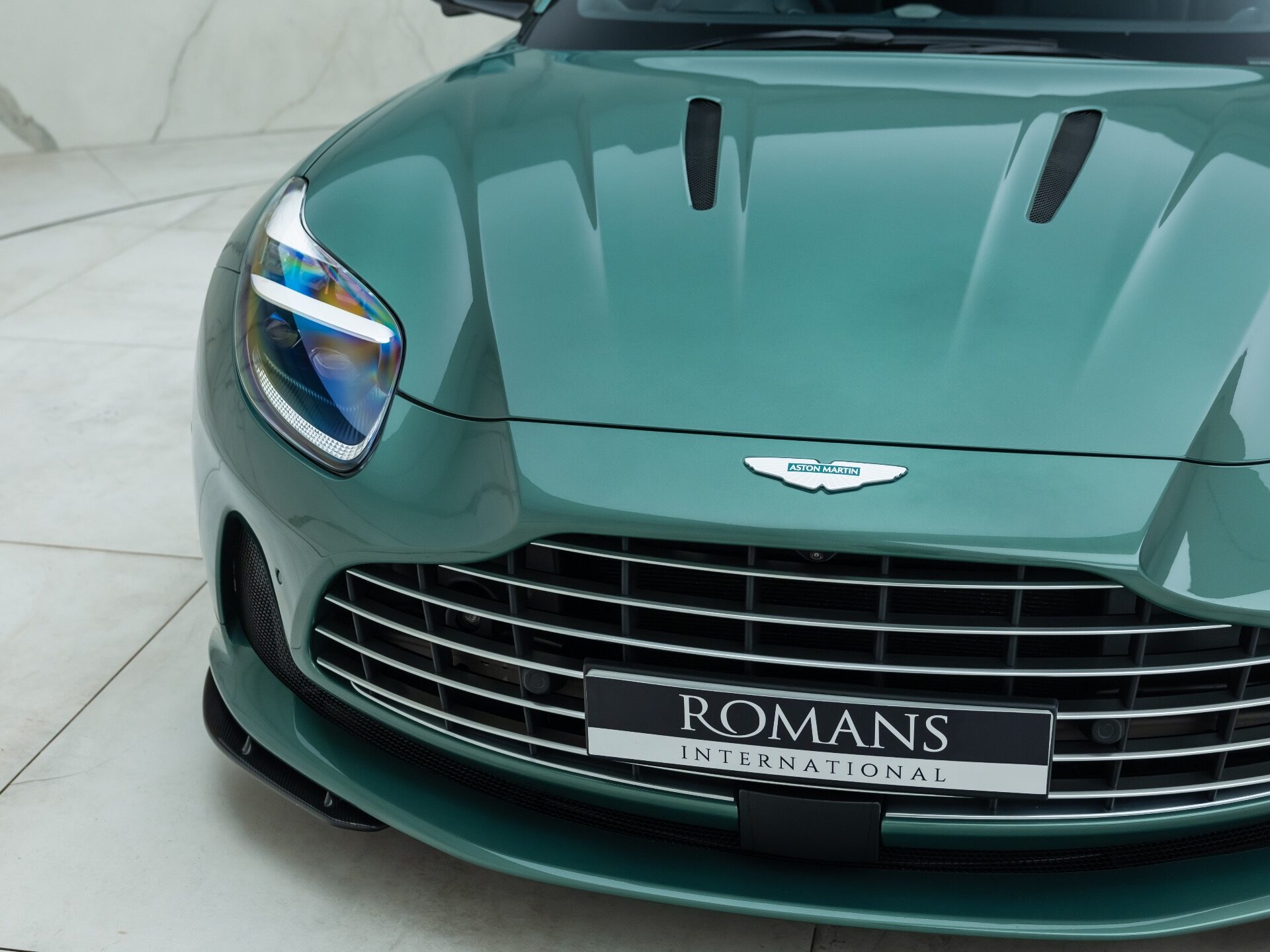 Used Aston Martin DB12 Coupe for sale | 1959 Racing Green (Q Heritage)