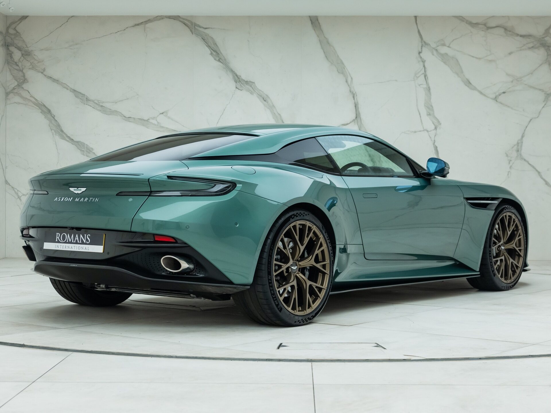 Used Aston Martin DB12 Coupe for sale | 1959 Racing Green (Q Heritage)