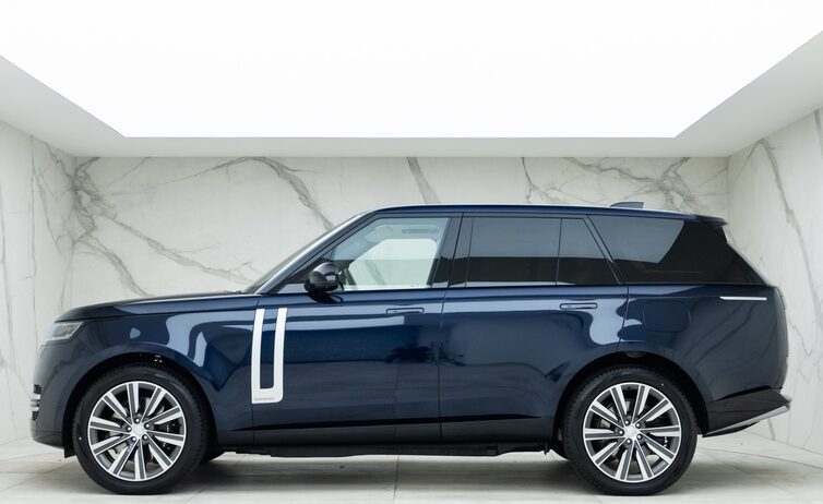 Used Land Rover Range Rover P510e Autobiography for sale | Portofino Blue