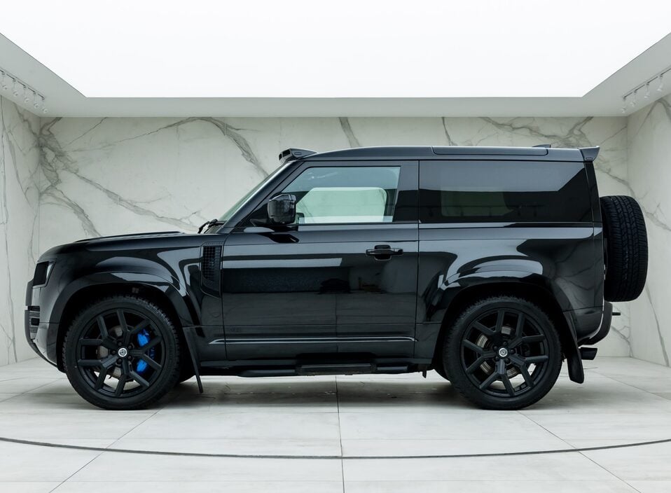 Used Land Rover Defender 90 V8 P525 Urban for sale | Santorini Black
