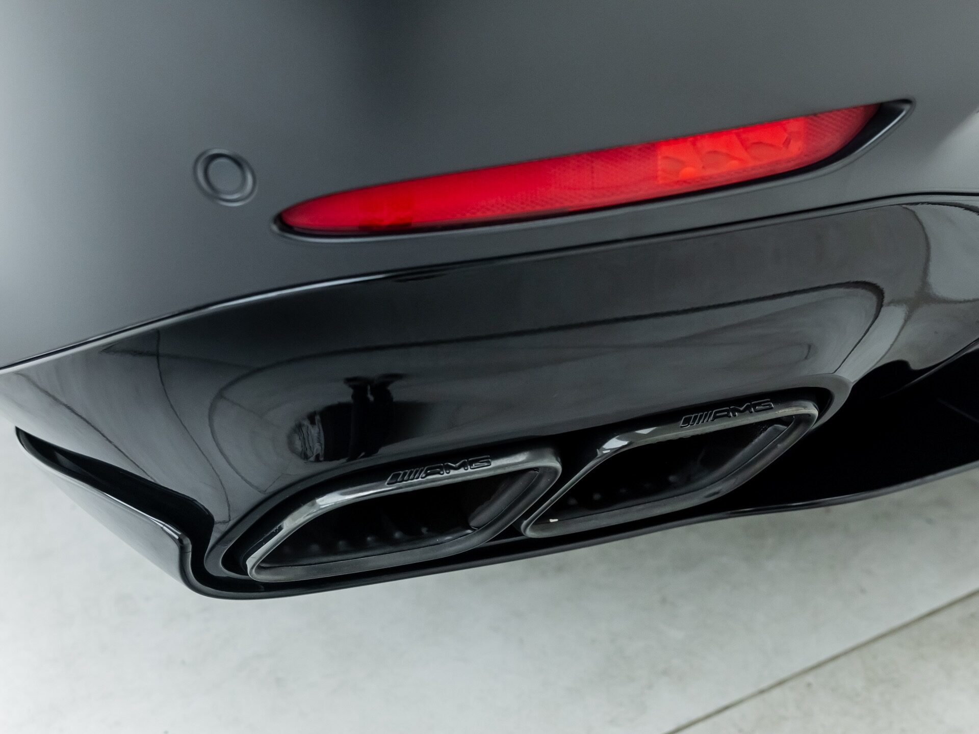 Used Mercedes-Benz Amg GT 63 S EDITION 1 for sale | Designo Graphite ...