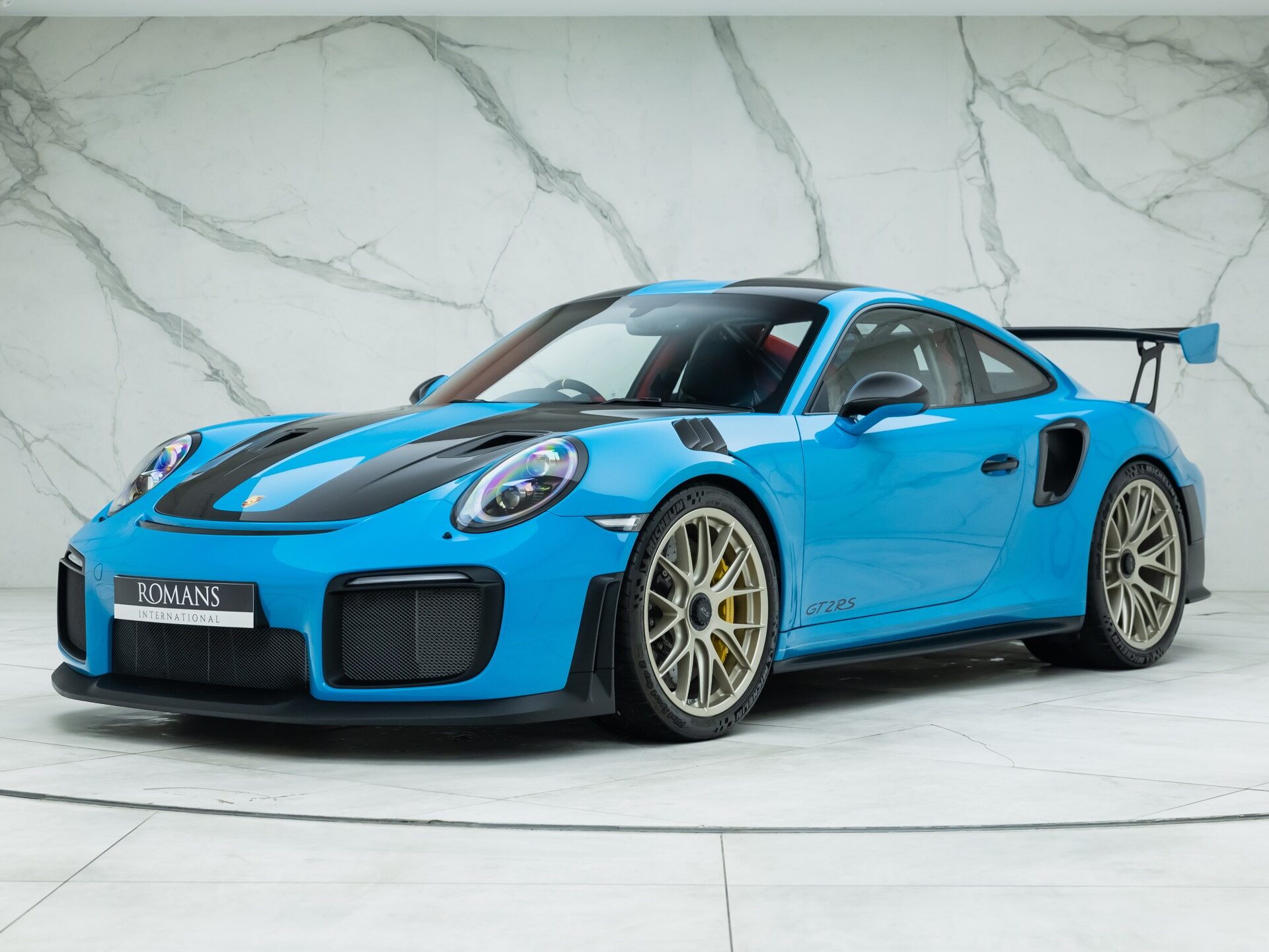 Used Porsche 911 GT2 RS Weissach (991) for sale | Miami Blue
