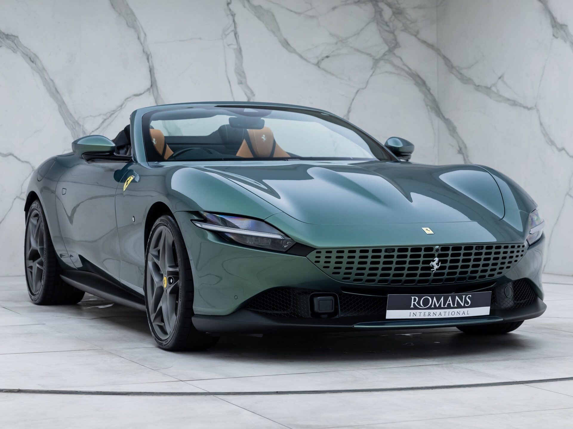 Used Ferrari Roma SPIDER for sale | Verde Minerale Metallic