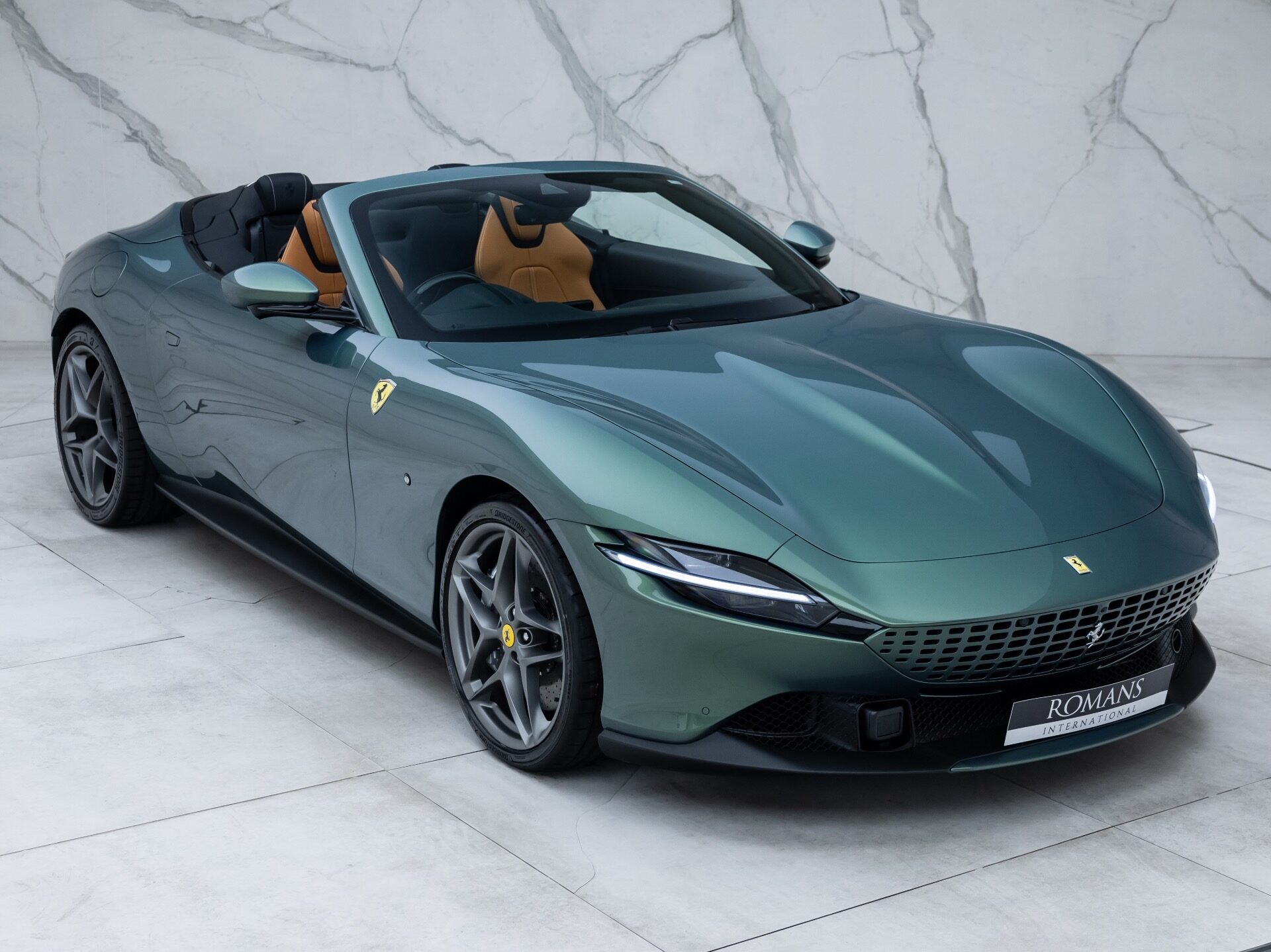 Used Ferrari Roma SPIDER for sale | Verde Minerale Metallic