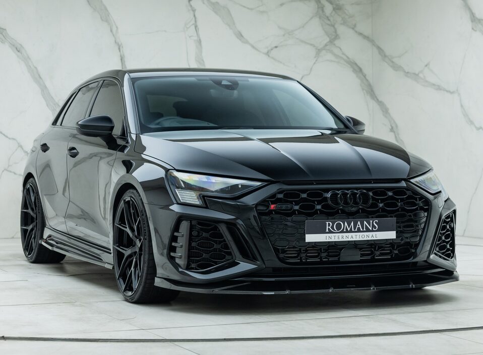 Used Audi RS3 SPORTBACK VORSPRUNG for sale | Mythos Black Metallic
