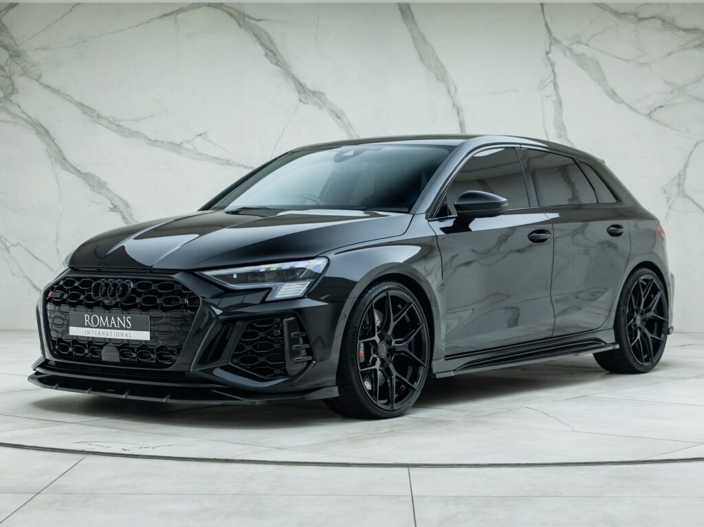 Used Audi RS3 SPORTBACK VORSPRUNG for sale | Mythos Black Metallic