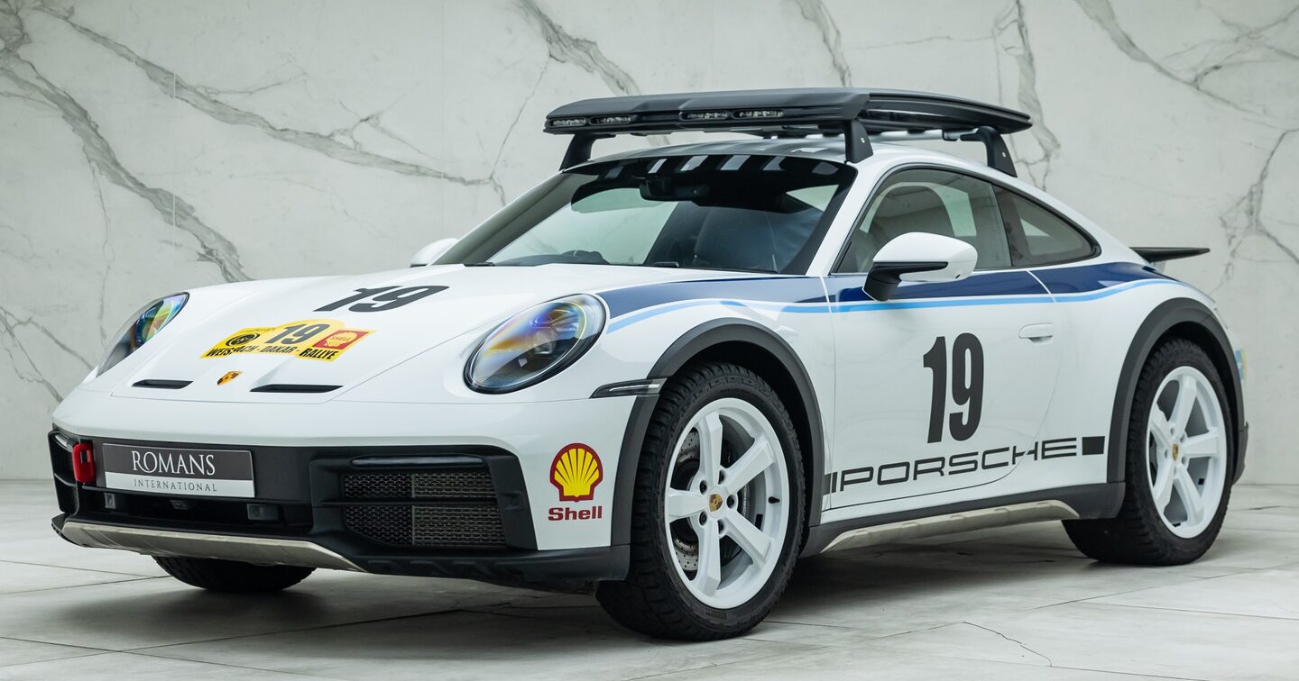 Used Porsche 911 Dakar (992) for sale | White