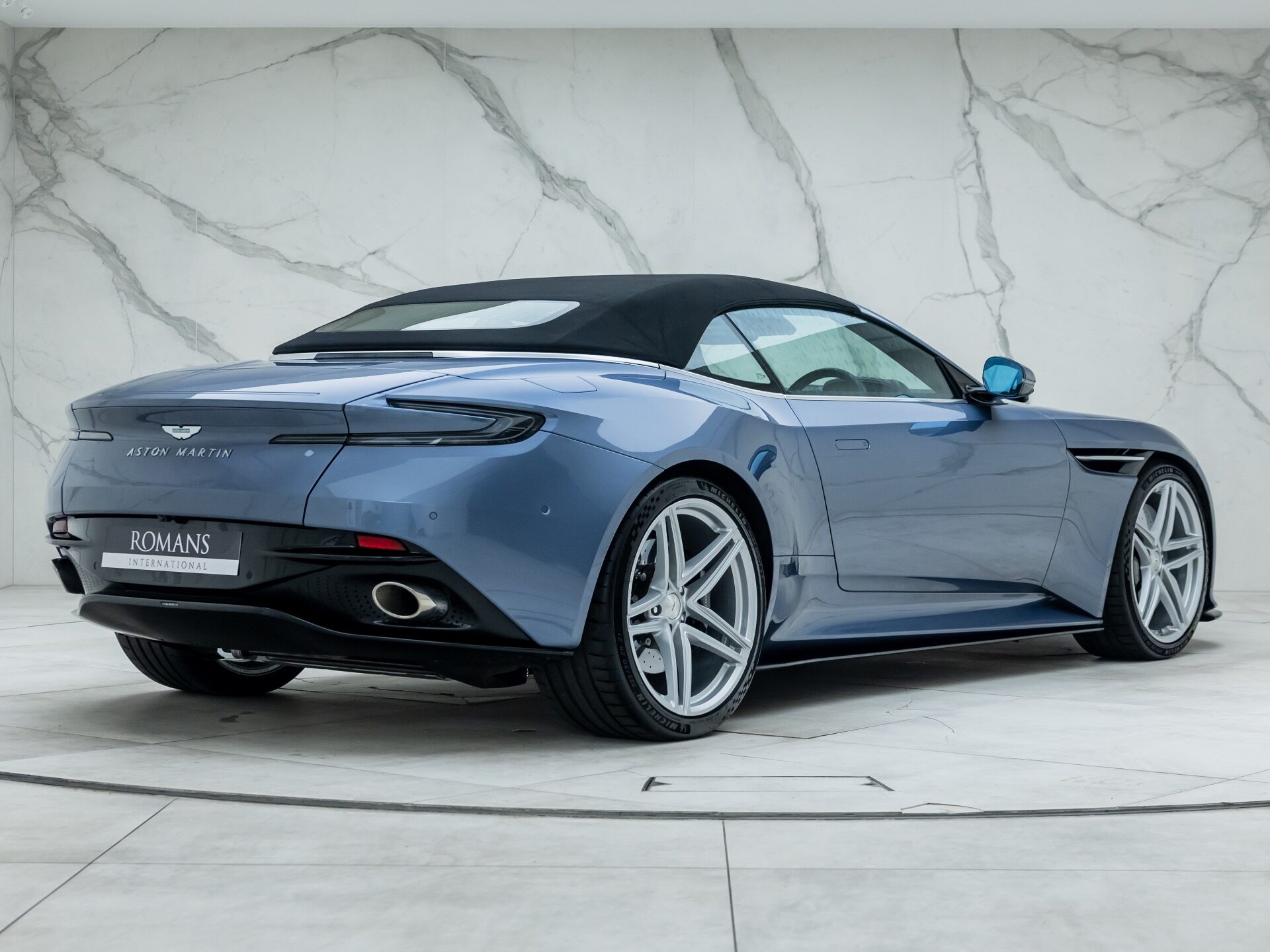 Used Aston Martin DB12 VOLANTE for sale | Concours Blue