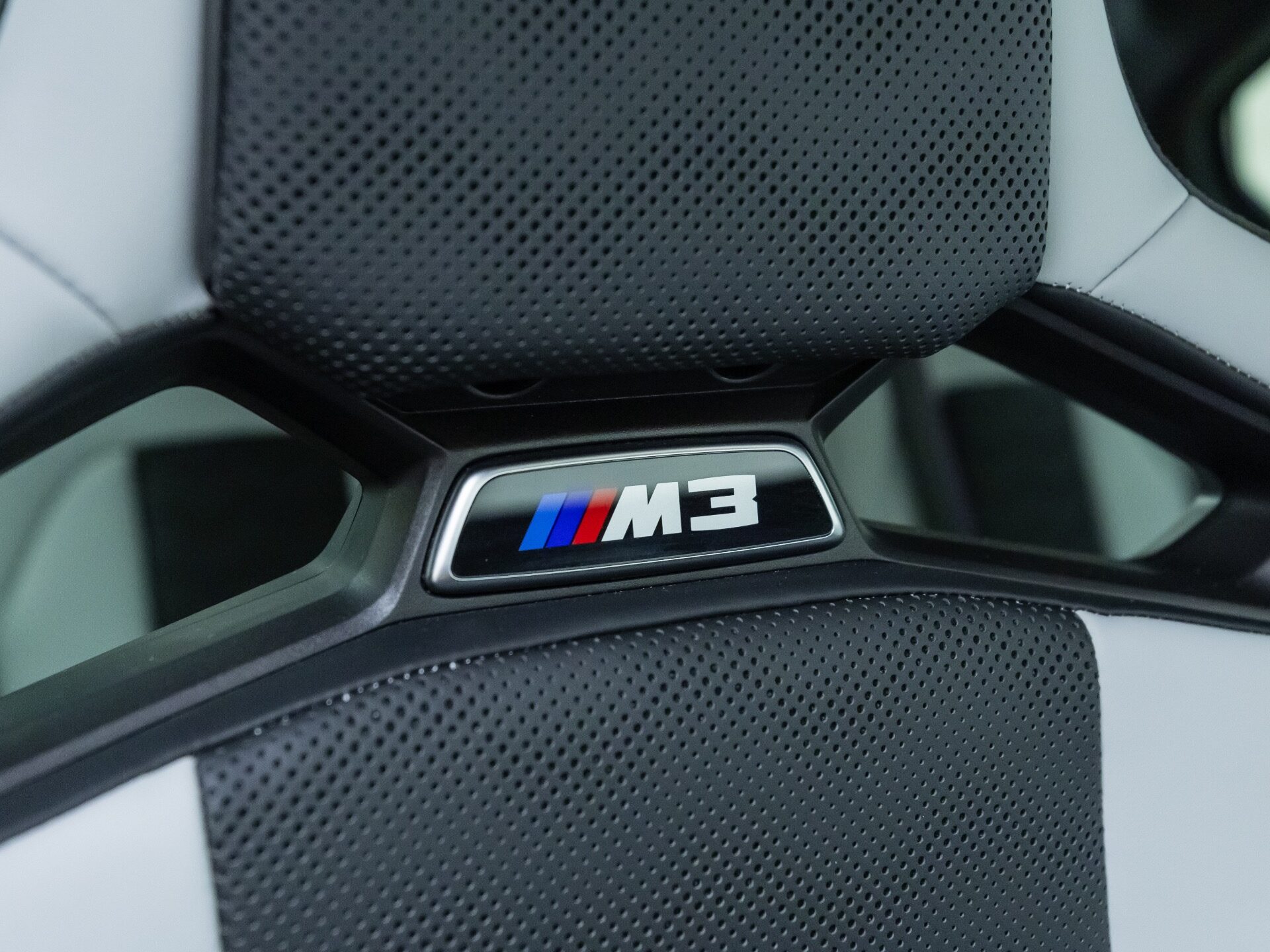 Used BMW M3 COMPETITION M XDRIVE for sale | Belladonna Purple Metallic