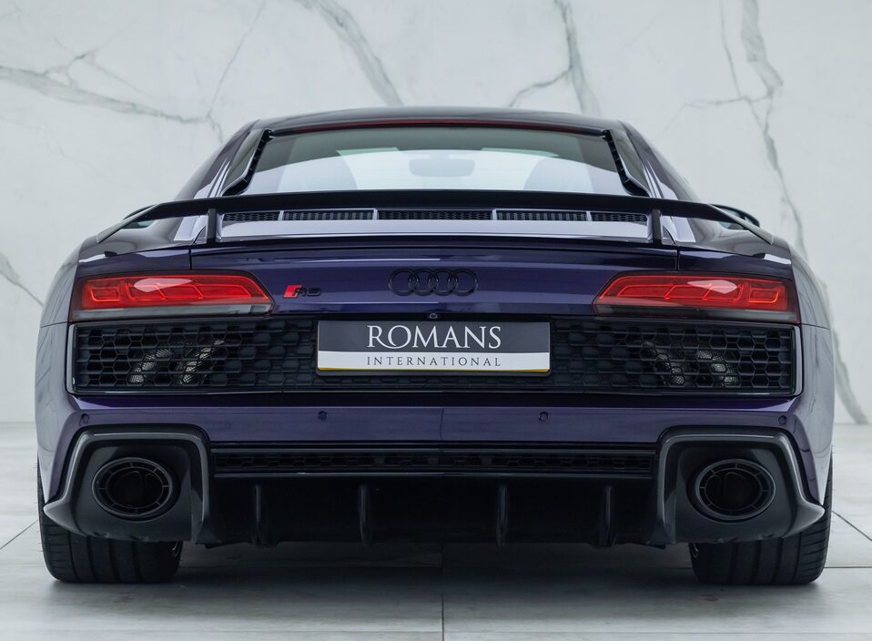 Used Audi R8 V10 PERFORMANCE CARBON BLACK for sale | Exclusive Velvet ...