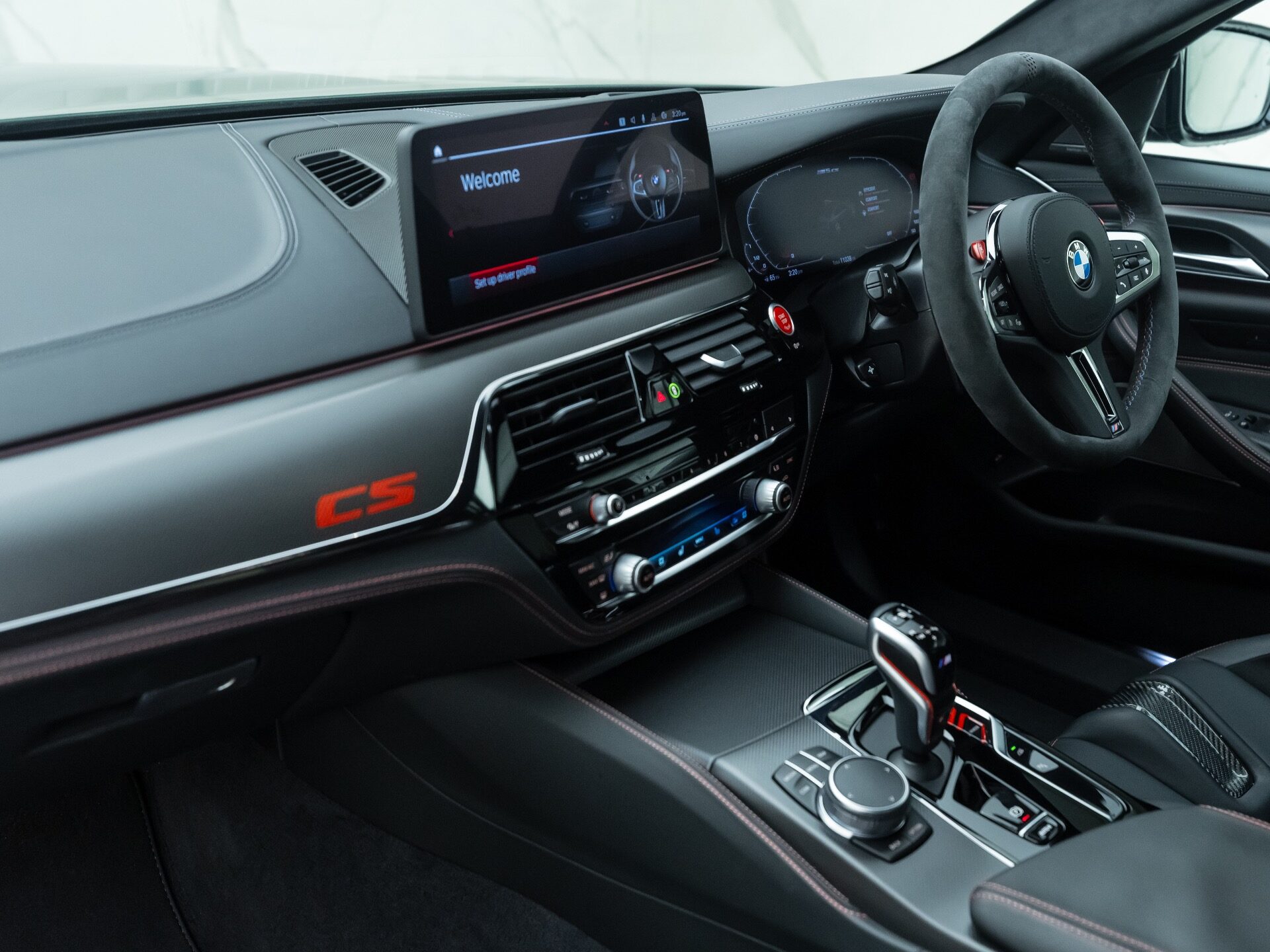 Used BMW M5 CS for sale | Individual Frozen Deep Green